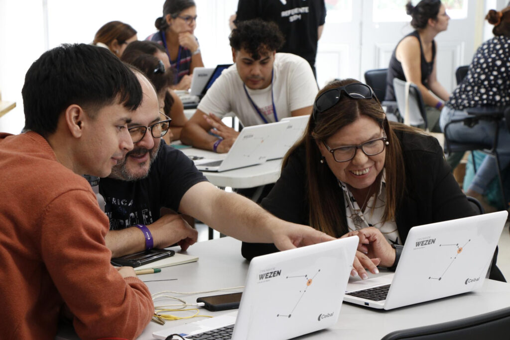 Ceibal suma IA en su plataforma CREA como apoyo al trabajo docente | Mi ...